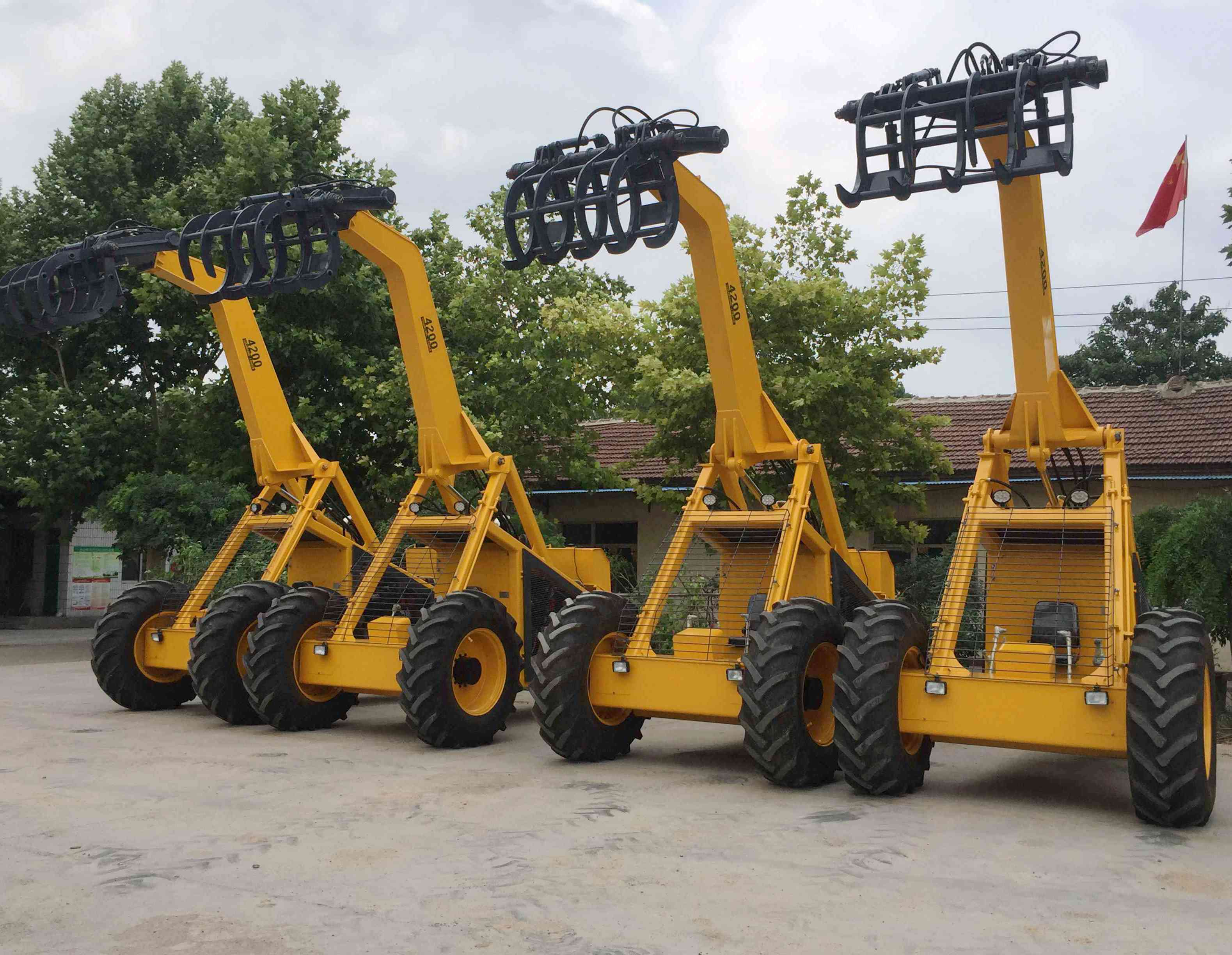 Three Wheels Sugarcane Loader/Sugar Cane Grab Loader - tradechina.com