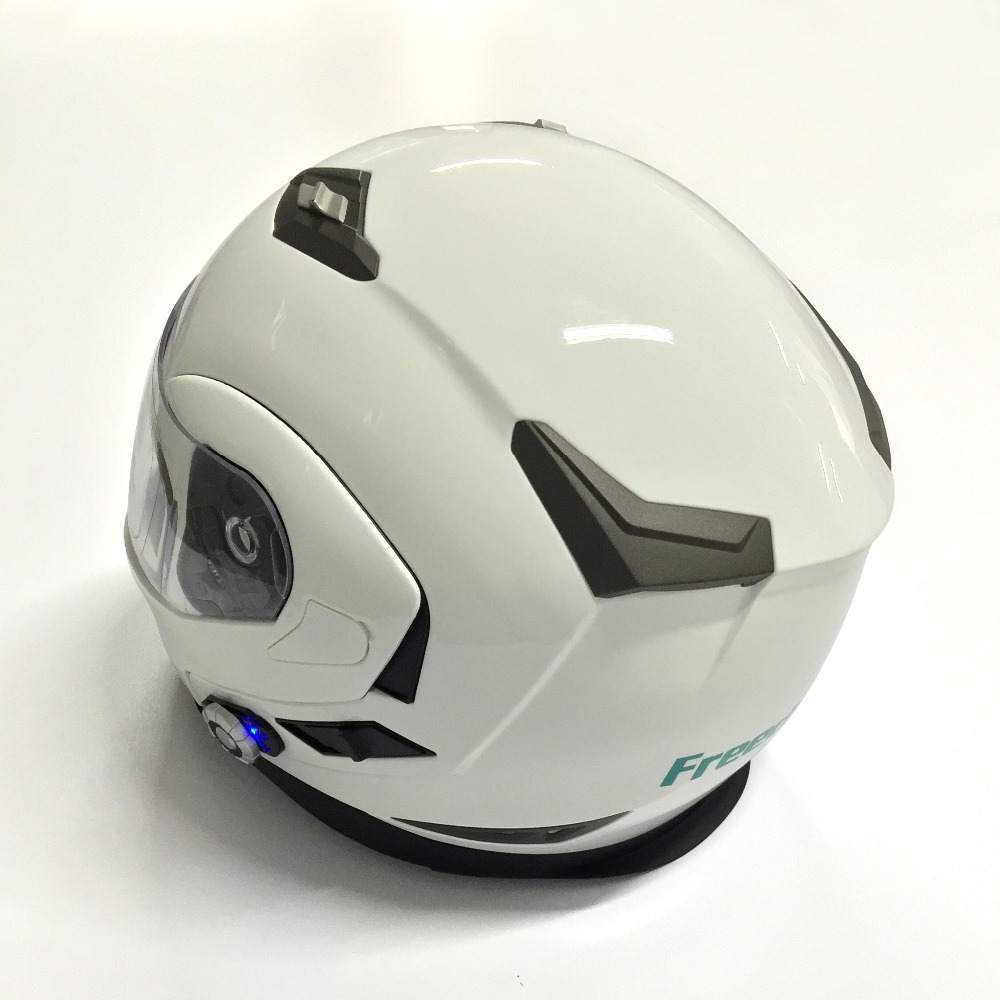 2018 DOT ABS Material Motorcycle Safety Helmet Built-In Bluetooth 500M ...
